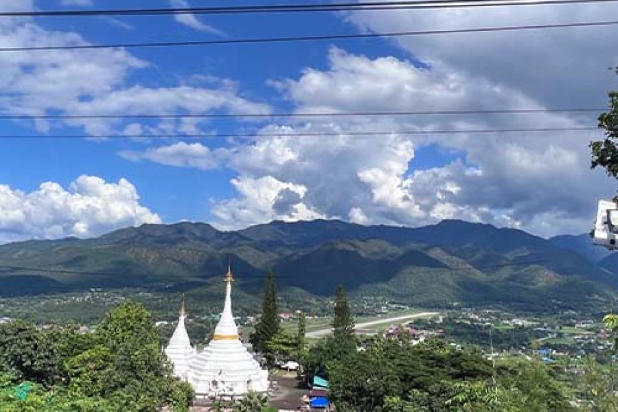 Chiang Mai-Pai 2 Day with the highlights of Chiang Mai and the relaxing ...